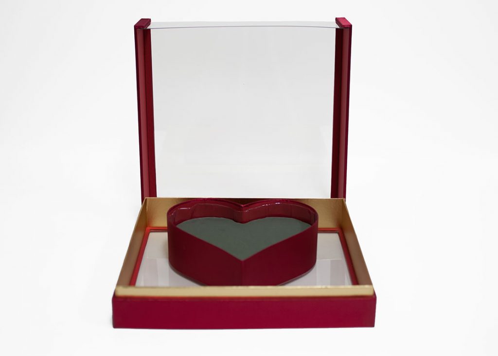 1125ARD Acrylic Red Photo Frame Flower Box | D & E Floral Supplies