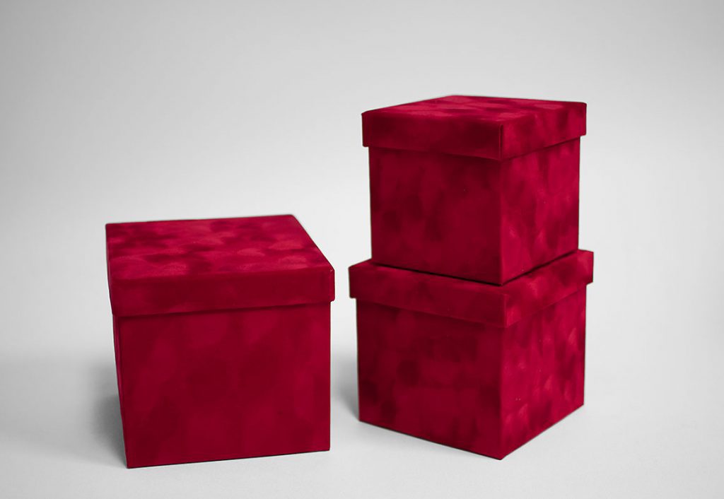 W7649 Red Set of 3 Velvet Square Flower Boxes | D & E Floral Supplies